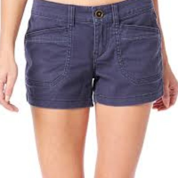 UNIONBAY | Shorts | Nwt Unionbay Womens Delaney Stretch 35 Inseam Short ...